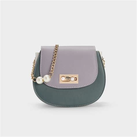 Charles&Keith Сумка на плечо - купить с доставкой по выгодным ценам в ...