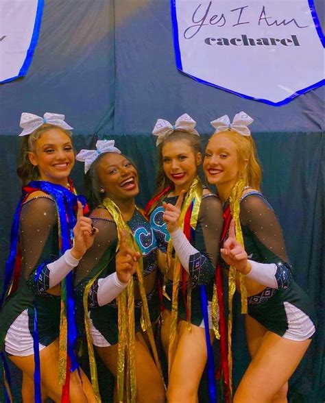 Pin By 𝐂𝐡𝐞𝐞𝐫 𝐋𝐢𝐟𝐞 On Cheer In 2022 Cheer Extreme Competitive Cheer