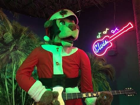 Bizzare Grocery Store Full Of Animatronics Jungle Tumbex