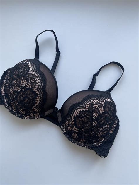 Бюстгальтер — ціна 100 грн у каталозі Бюстгальтери Купити жіночі речі за доступною ціною на Шафі