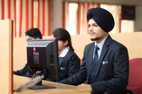Btech Computer Science And Engineering Ai And Ml Gulzar Group Of