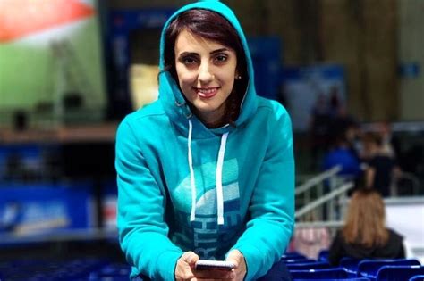 عکسی از الناز رکابی در کنار عادل فردوسی پور