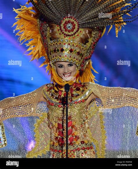 Miss honduras gabriela ordonez hi-res stock photography and images - Alamy