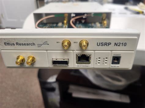 Ettus Research Frequency Converter Usrp N210