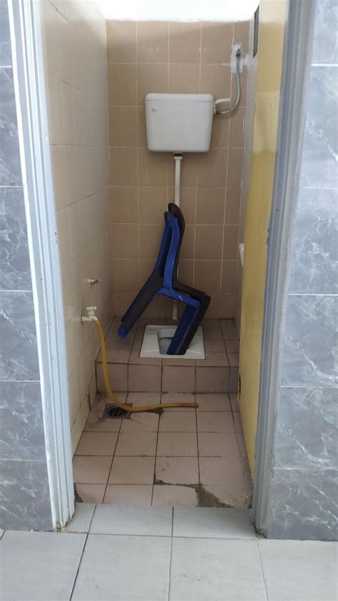 Tandas Sekolah R Bolehland