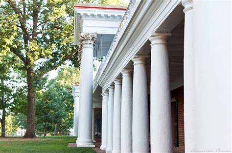 Uva Lawn Samantha Brooke Photography University Of Virginia Photography Jefferson University
