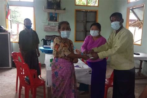 မွန်ပြည်နယ် ခေါဇာမြို့တွင် ကိုဗစ် ၁၉ ကာလအတွင်း ပုံမှန်ဝင်ငွေမရှိ သောအခြေခံလူတန်းစား အိမ်ထောင်စုမ