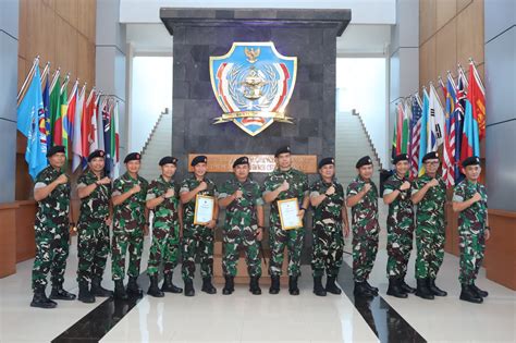 Komandan Pmpp Tni Pimpin Serah Terima Jabatan Dirbinops Dan Dansatlat Pmpp Tni