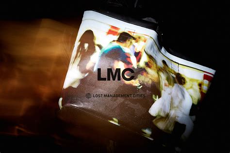 LMC x 허쉘 서플라이 캡슐 컬렉션