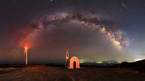 별이 빛나는 하늘 은하수 교회 크레타 그리스 5k시사
