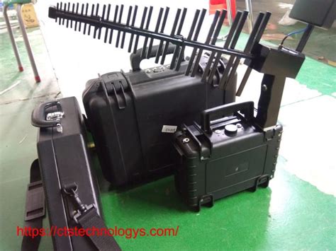 5km~50km Drone Gps Spoofing System L1 L2 Drone Jammer Anti Drone System Professional