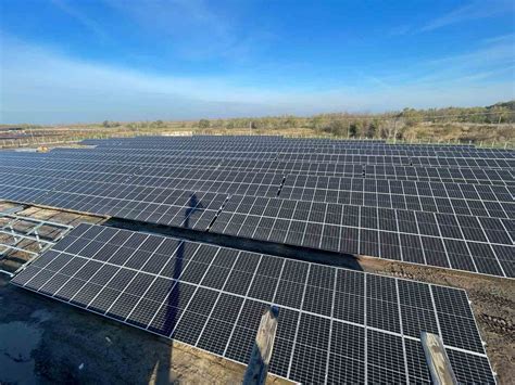 Padej Dobija Solarnu Elektranu Instalisane Snage Mwp Energetski Portal