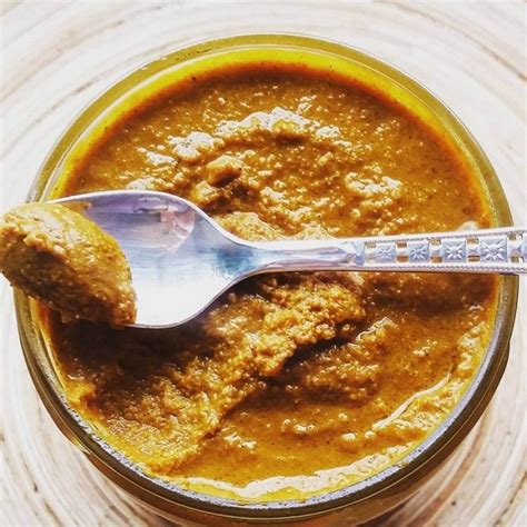 კურკუმა ცვილსა და დეპილაციის კრემებს ჩაანაცვლებს არასასურველი თმის ძლიერი მტერი