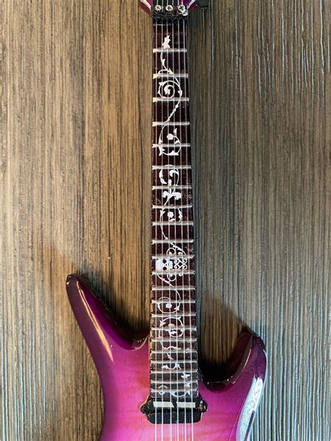 Ns 10” Mini Signature Schecter Guitar Nikki Stringfield