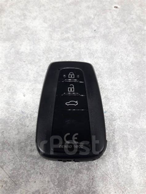 Смарт ключ чип ключ Toyota Camry 70 14fcc левый руль прописка купить во Владивостоке по