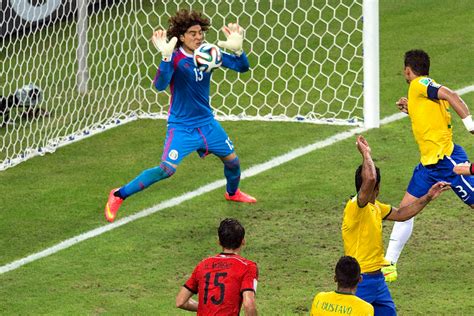 World Cup In S Guillermo Ochoa Spectacular Saves In Mexico Brazil