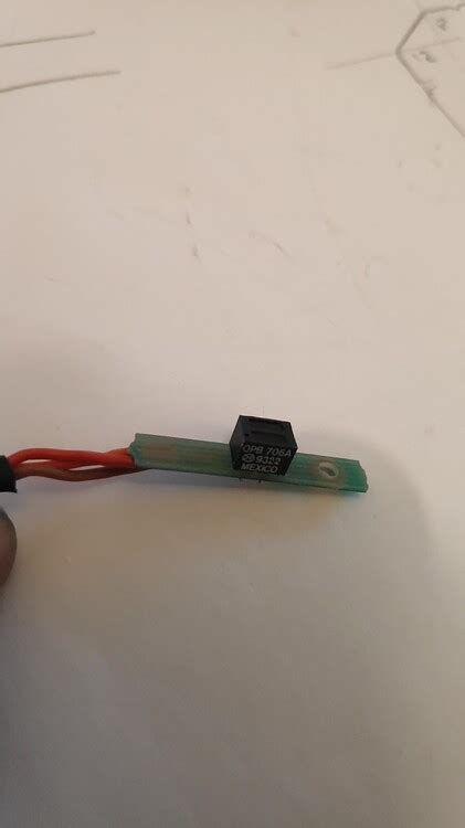 Interfacing OPB706A Reflective Object Sensor General Electronics Arduino Forum