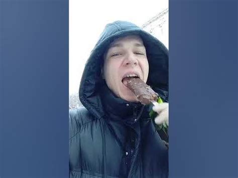 МАГНАТ. МОРОЖЕНОЕ. МАЛИНА И ФИСТАШКА. ОБЗОР. #shorts #магнат #обзор# ...