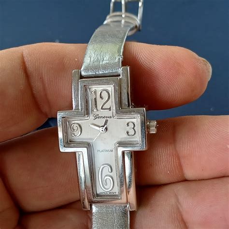 Christian Cross Watch Unisex Stainless Steel Watch Crucifixion Wrist