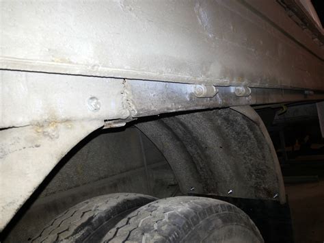 Задние подкрылки и брызговики. — ГАЗ Газель, 2,3 л., 2004 года | своими ...