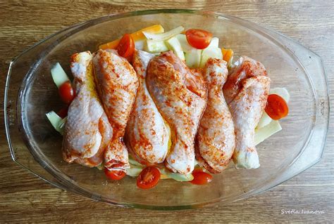 За каквото и да е Пилешки бутчета със зеленчуци на фурна