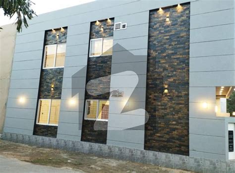 Nashmen 2 Block A2 Coner Brand New Luxury House Out Class Location