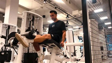 How To Treat Trigger Points In 7 Steps Knot In Neck Relief Gino Lazzaro