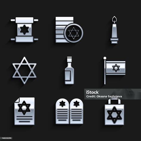 유대인 와인 병 다윗의 별이 있는 묘비 쇼핑백 이스라엘 국기 토라 두루마리 별 다윗 불타는 촛불 및 아이콘을 설정합니다 벡터 검은색에 대한 스톡 벡터 아트 및 기타 이미지