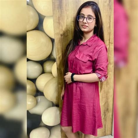 Ash Wini (@11_ashwini_) • Threads, Say more