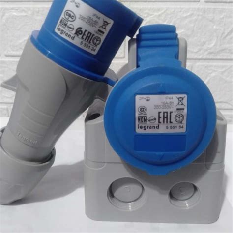 Jual Socket Surface Mounting Plug Socket 3 Pin 16a Legrand Shopee Indonesia