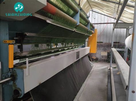 Artificial Grass Tufting Machine