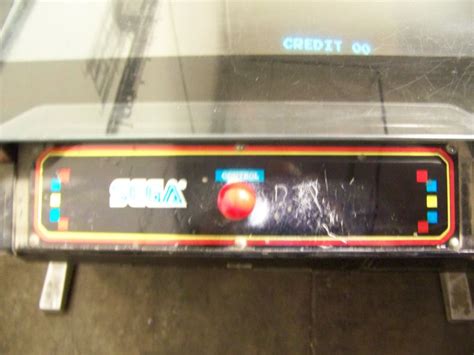 Frogger Classic Sega Cocktail Table 19