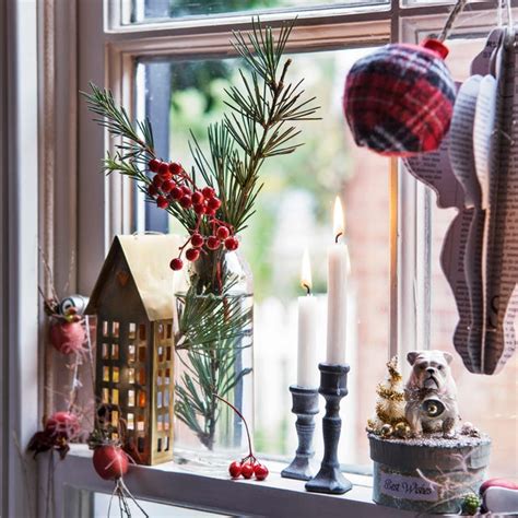 9 Christmas Window Display Ideas — Christmas Window Decor