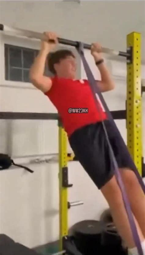 Gym Guy Bulge Gym Guy Bulge