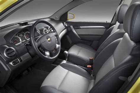 2009 Chevrolet Aveo Small Cheerful Green
