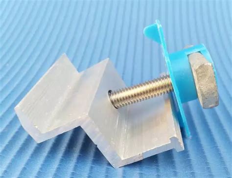 光伏太阳能板边框连接件