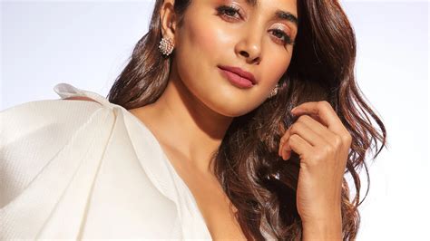 Bollywood Actress Full Hd 4k Wallpaper 4k