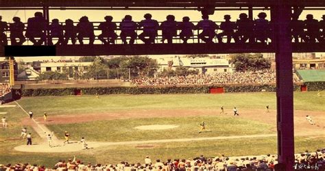 17 Best Images About Wrigley Field Pics On Pinterest Chicago Skyline