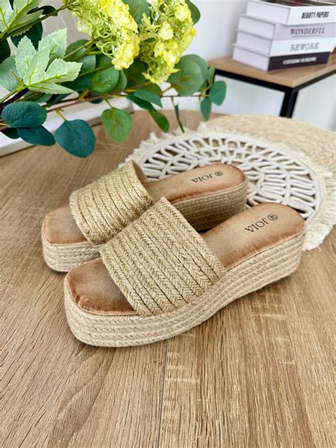 Trouvez La Paire De Mules Idéale Pour Chaque Occasion Ds Sélection