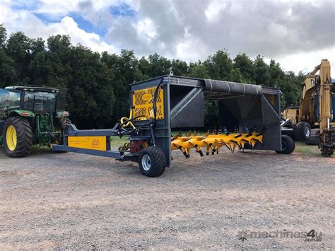New 2023 Ez Machinery Ez 5500 Windrow Turners 870880