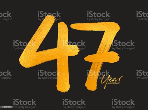 골드 47 주년 기념 벡터 템플릿 47 년 로고 디자인 47 번째 생일 골드 레터링 넘버 브러쉬 그리기 손으로 그린 스케치 숫자