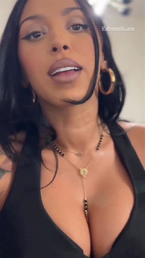 Ruby R Bodega Romaniei