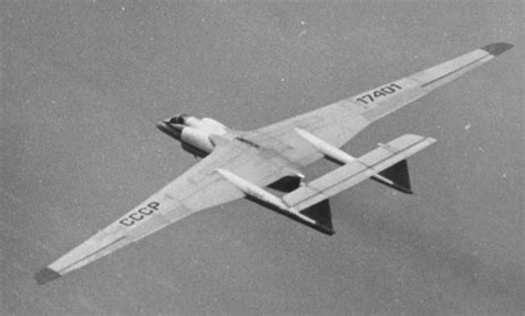 High-altitude fighter M-17 "Stratosphere"