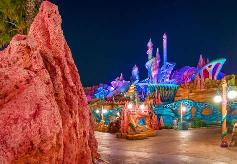 Disney Parks After Dark Mermaid Lagoon Lights Up The Night At Tokyo Disneysea Artofit