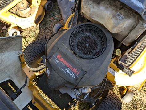 Cub Cadet LTX 1042 KW, 18hp V Twin KAWASAKI, 42” deck, Hydro Automatic ...