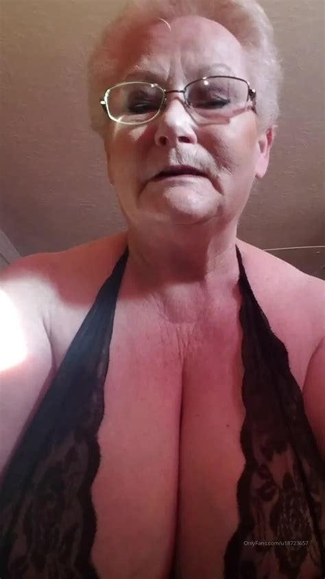 Grandmother Gilf Wiggling Her Culo And Dancing The Night Away