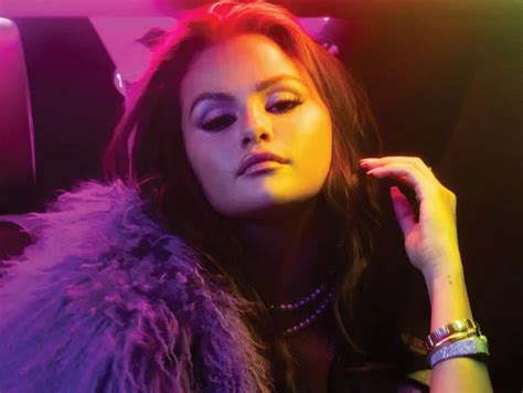 "Single Soon": Música de Selena Gomez some do Spotify e vira meme ...