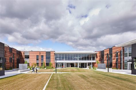 Lakewood High School Fora Landscape Architects