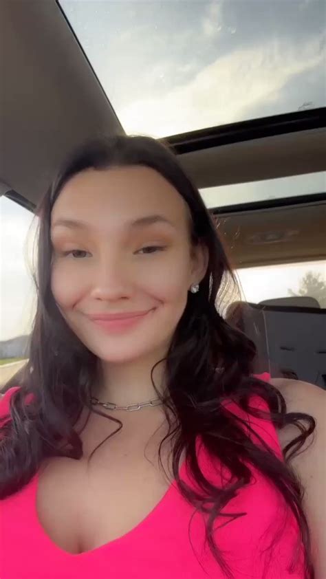 Yourfavbrat On Twitter Everyday Is Pay Day When Youre A Brat For A Living I Love All Of My