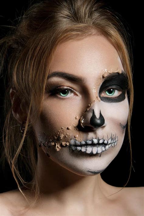 Simple Half Face Skeleton Makeup Saubhaya Makeup